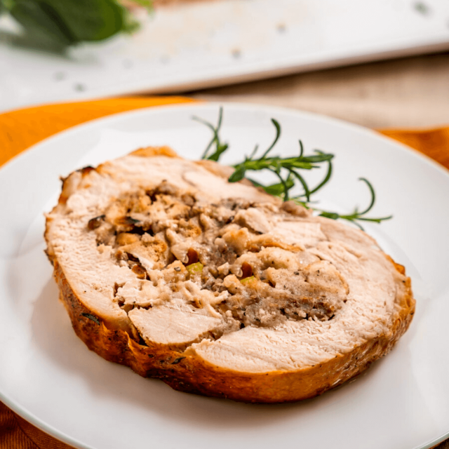 Easy Turkey Roulade Recipe (Make-Ahead Thanksgiving Turkey Roll ...