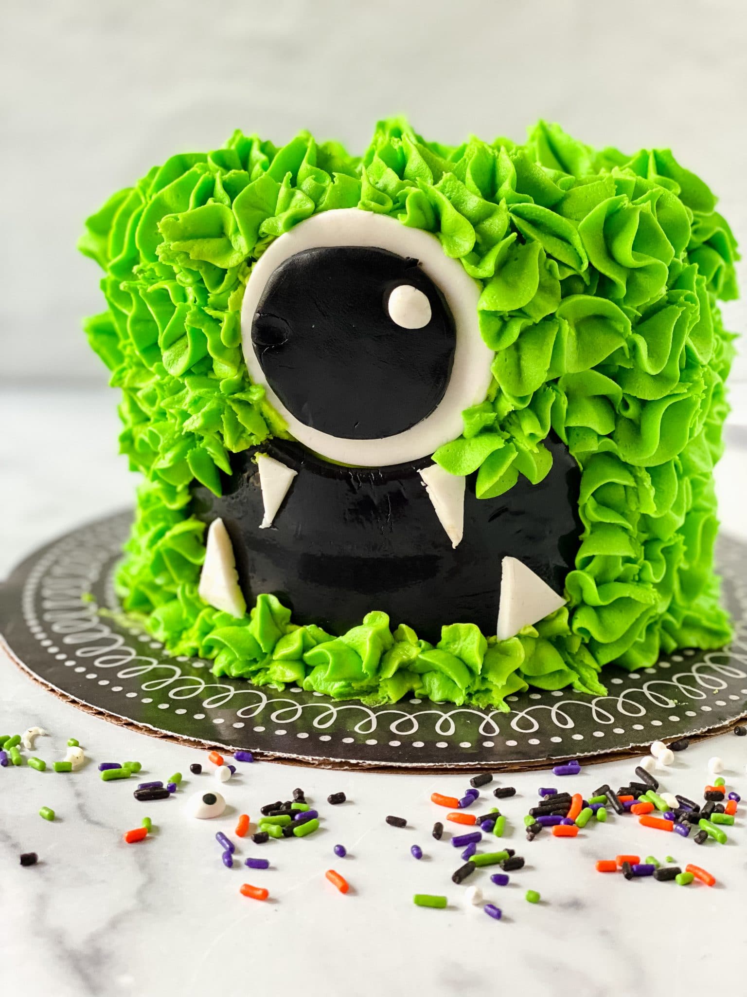 How to make a Halloween Monster Cake - Hostess At Heart