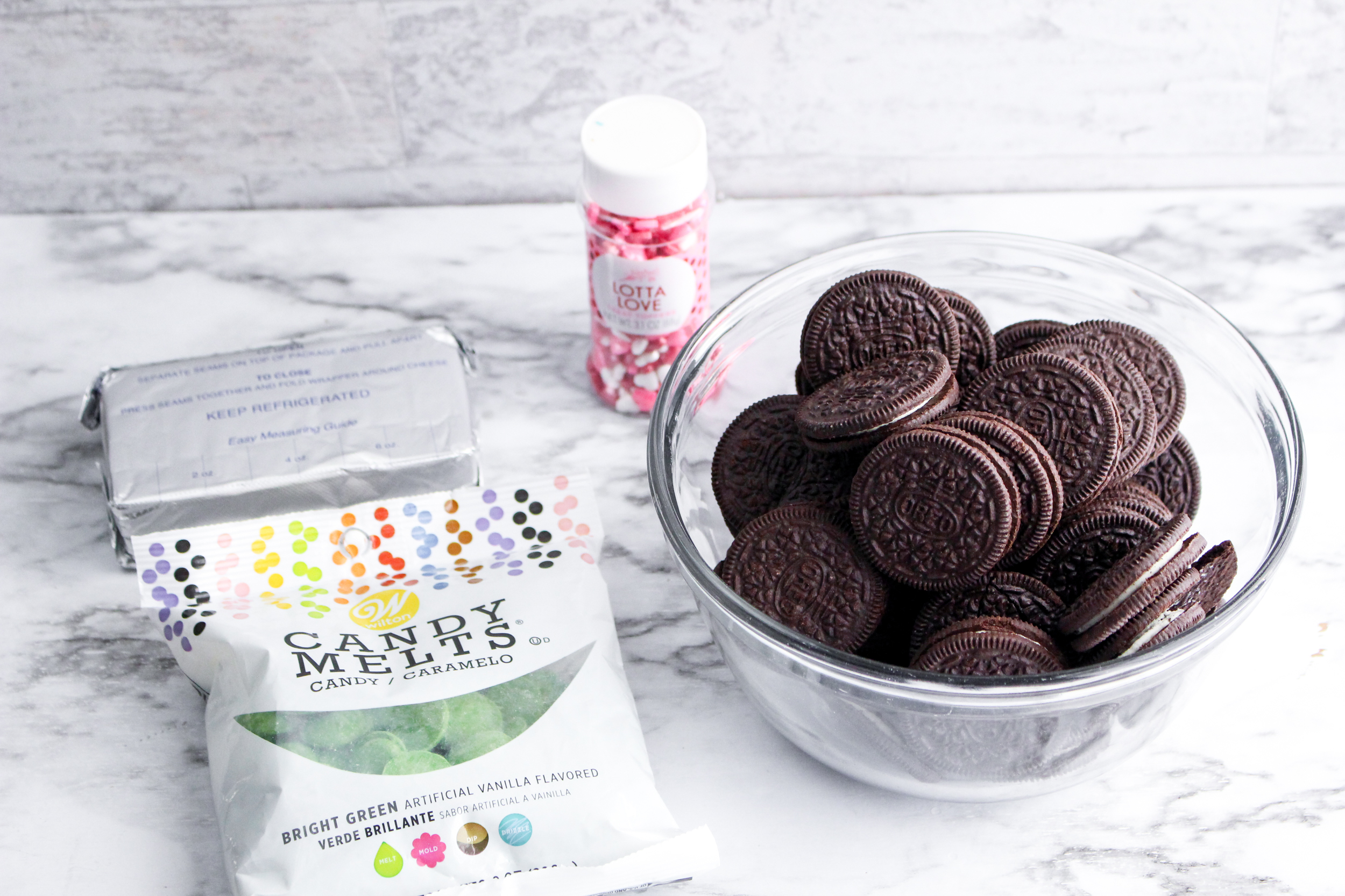 White Chocolate Oreo Truffles Recipe (Oreo Snowball Cookies) - Hostess ...