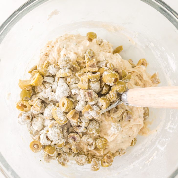 Easy Homemade Green Olive Bread Recipe (No Knead) - Hostess At Heart