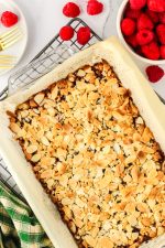 Easy Raspberry Bars Recipe (with Crumble Topping) - Hostess At Heart