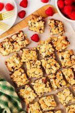 Easy Raspberry Bars Recipe (with Crumble Topping) - Hostess At Heart