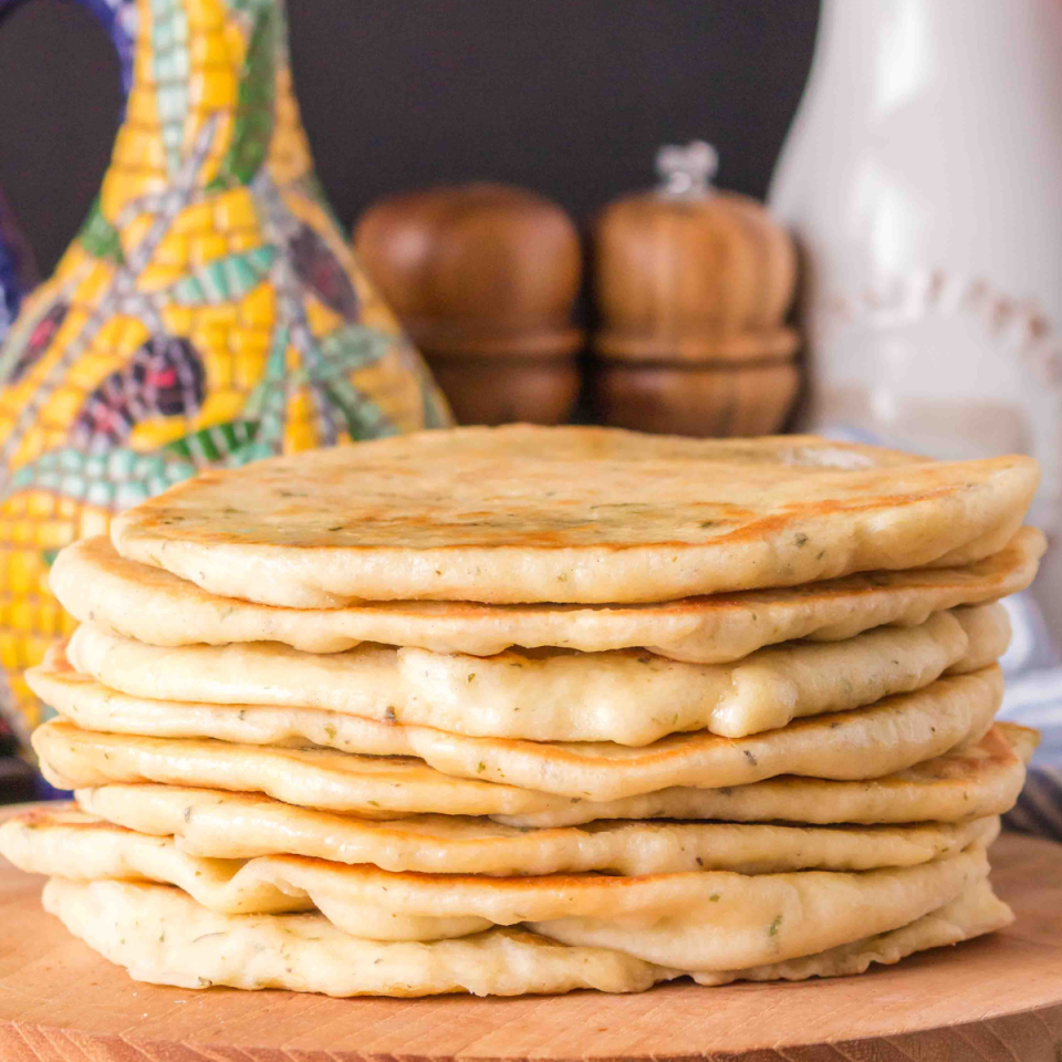 Easy Homemade Flatbread Recipe (with Yeast) - Hostess At Heart