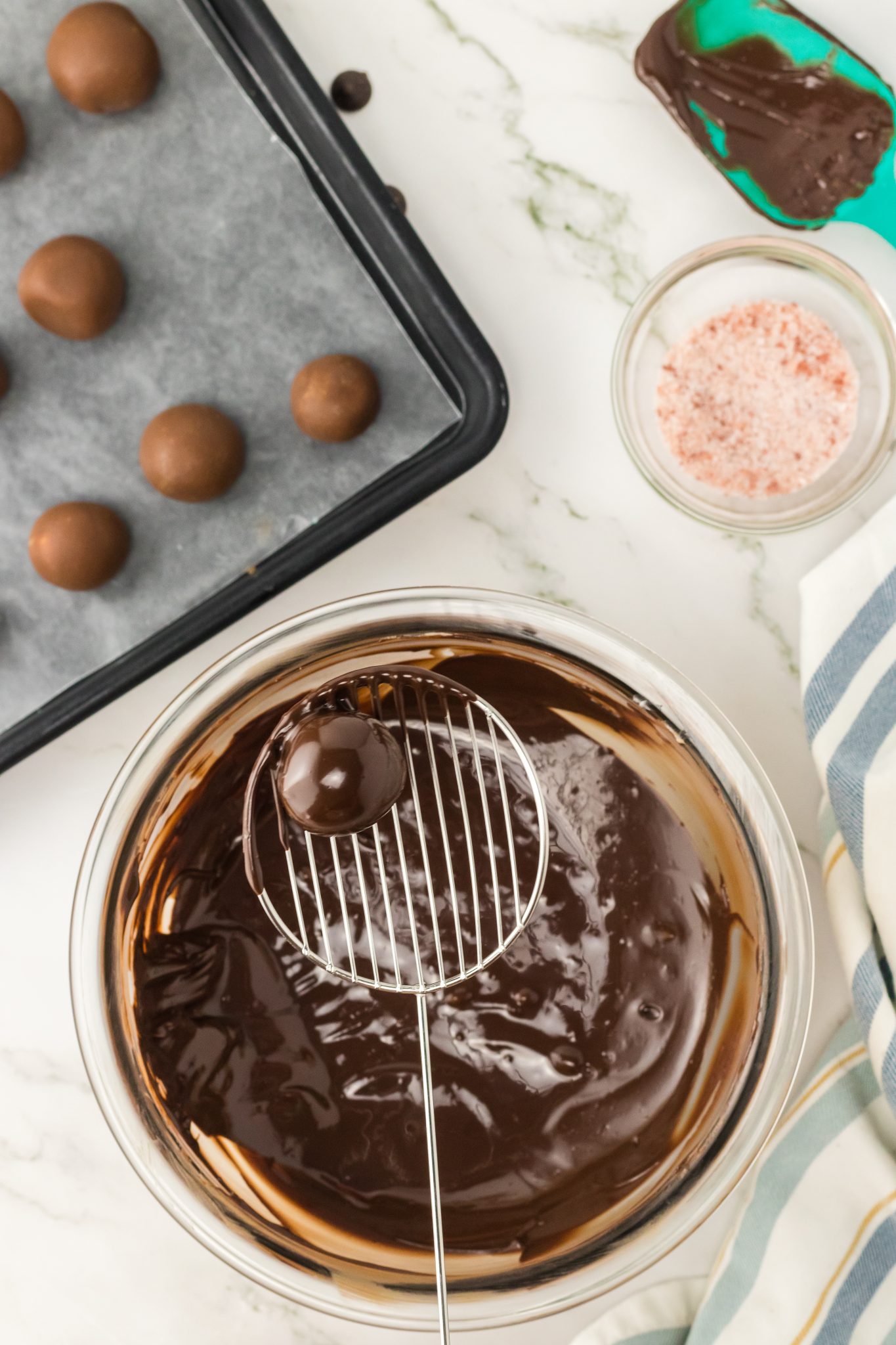 6-Ingredient Salted Caramel Truffles Recipe - Hostess At Heart