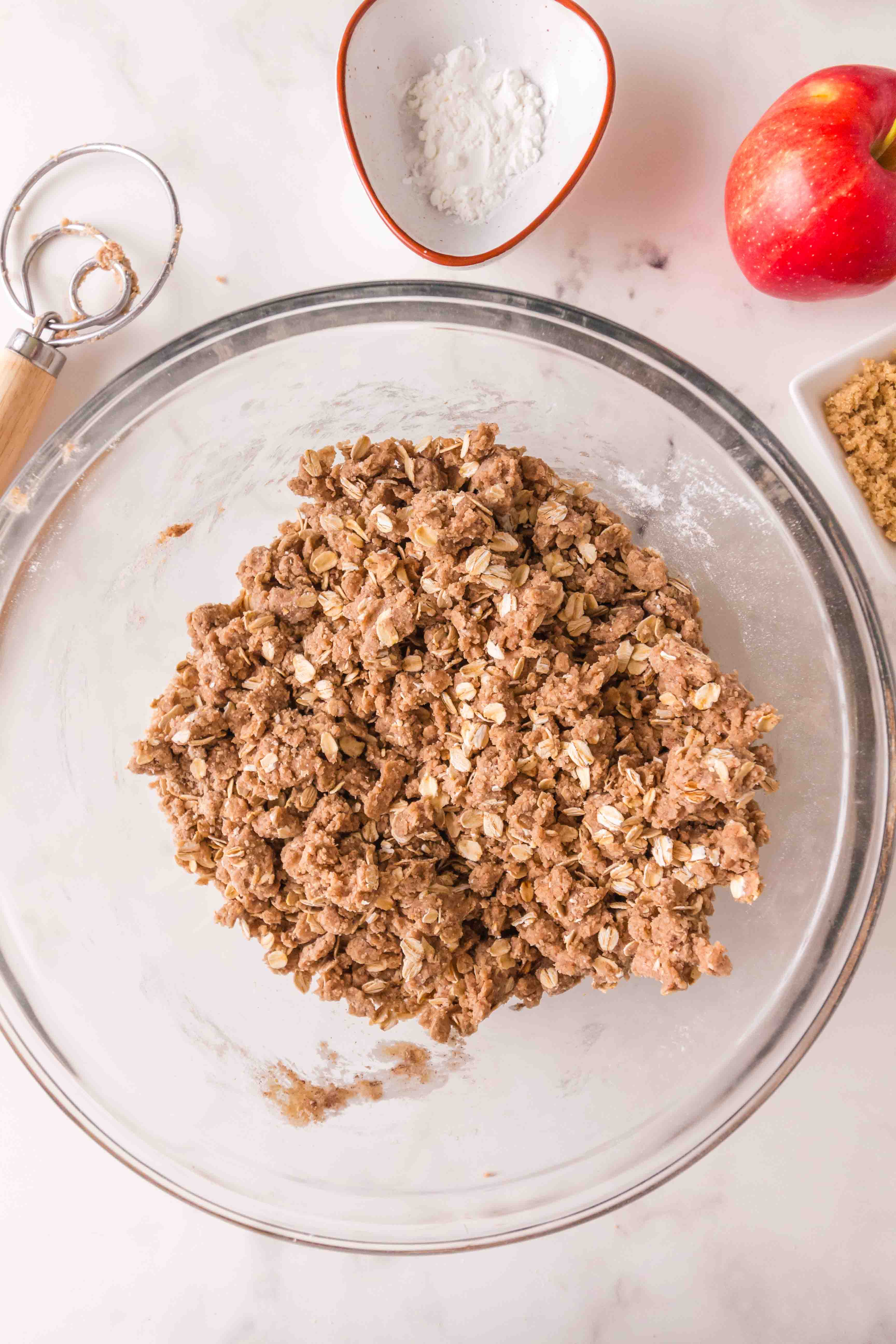 Easy Apple Crumble Bars Recipe - Hostess At Heart