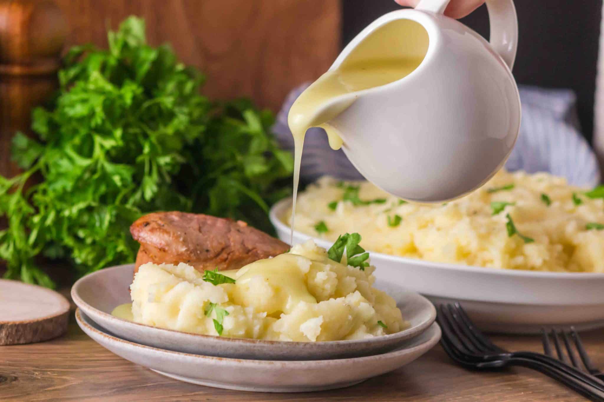 The Best Yukon Gold Mashed Potatoes (Creamy & Simple!) - Hostess At Heart